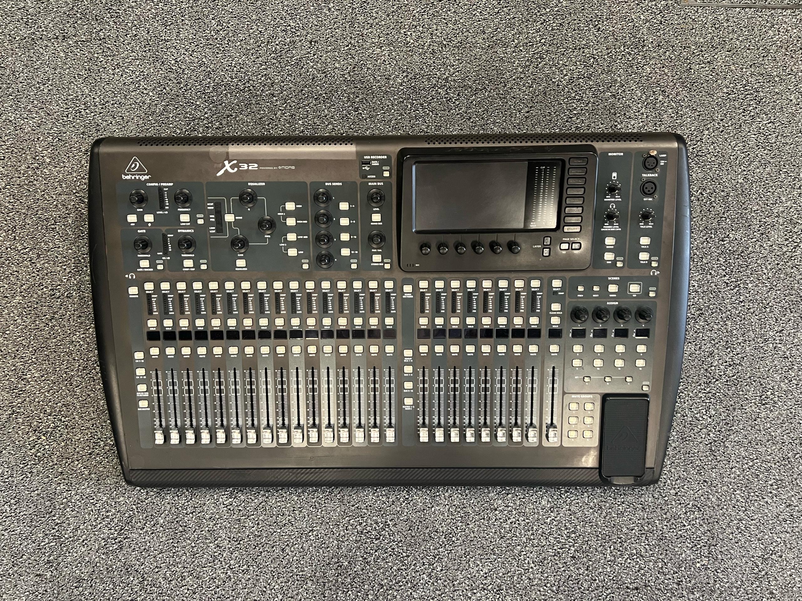 [USED UNIT][3 MONTH WARRANTY] BEHRINGER X32 40-Channel 25-Bus Digital ...